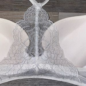 Maidenform | Intimates & Sleepwear | Maidenform Love The Lift Lace Bra ...
